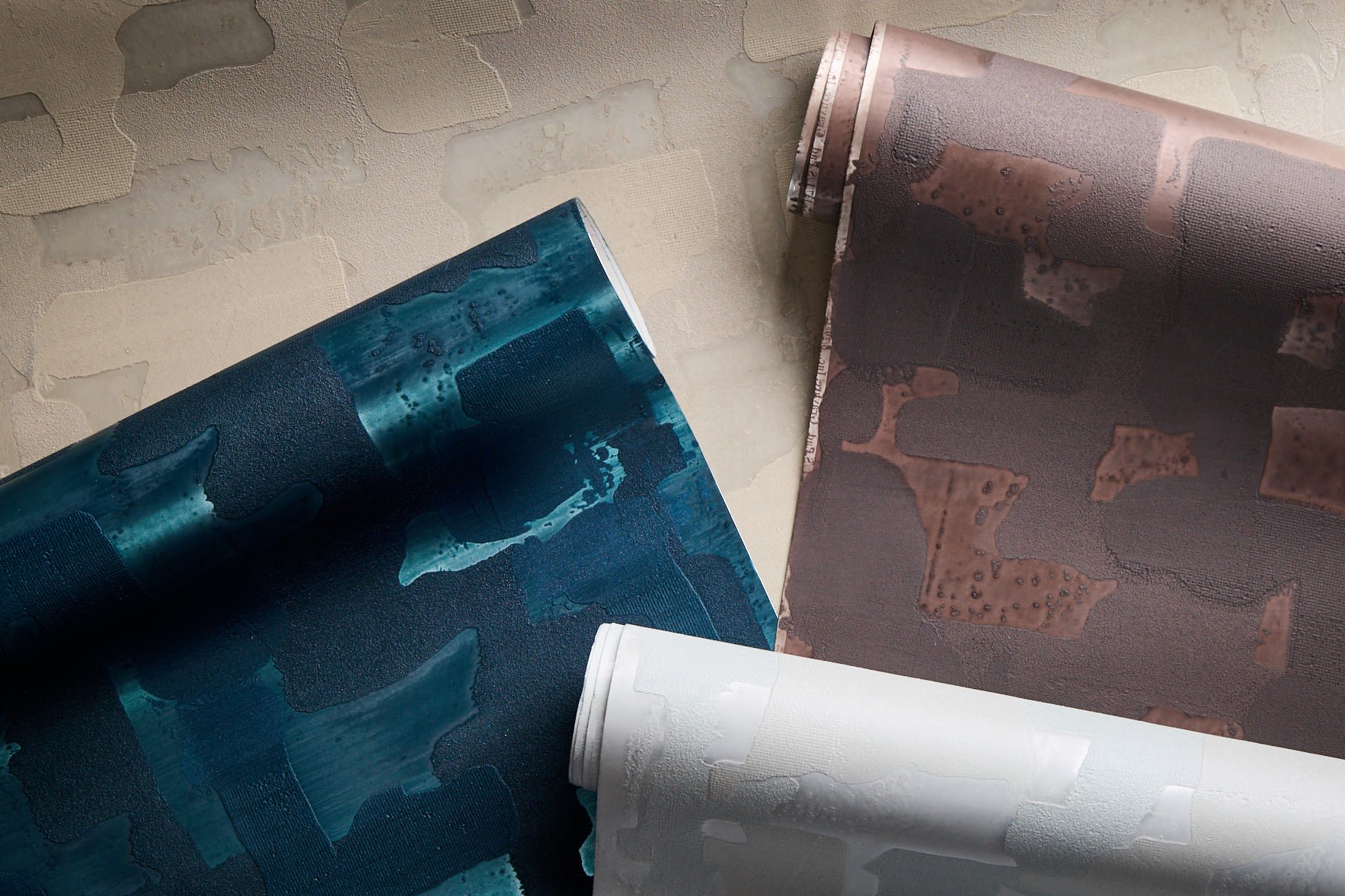 Hospitality Fabrics, Drapery, Sheers, and Wallcovering | Momentum